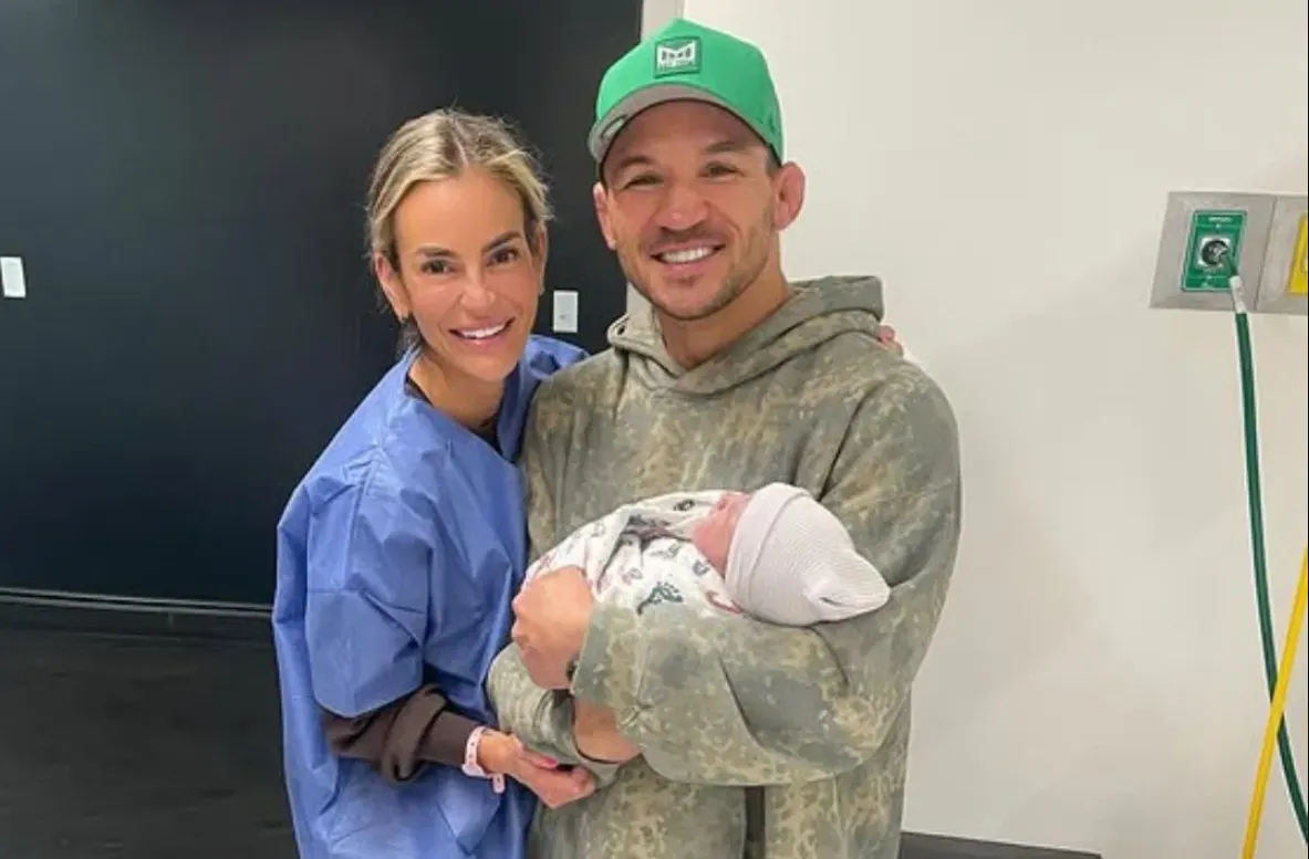 Michael Chandler's Wife, Age, Height, Weight, Net Worth, Career, And ...